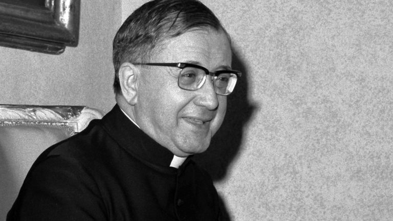 Misa en honor a San Josemaría Escrivá – Red Educativa Prodec